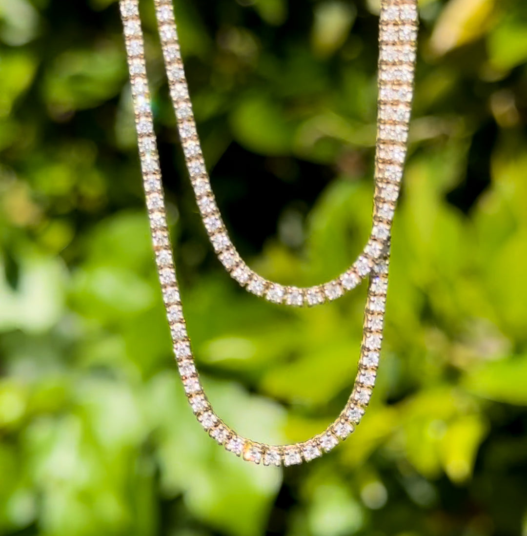 Chains – The Crown Collection